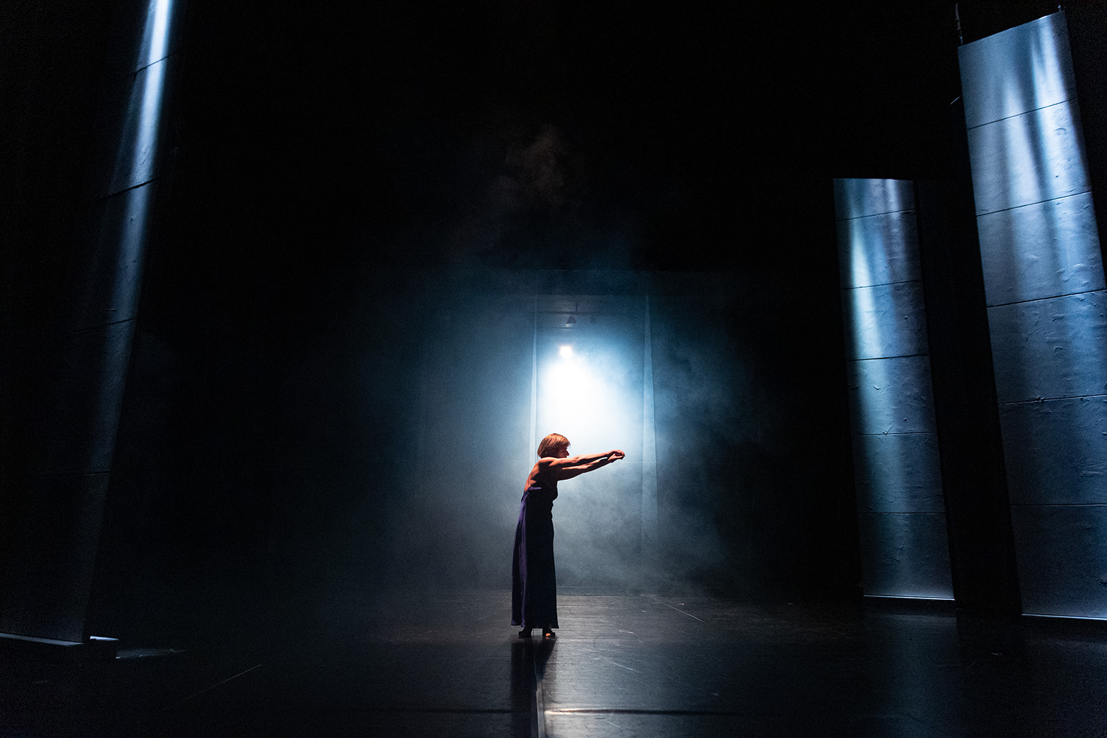 o exacerbar da solidão ou mil formas de (tentar) preencher um vazio